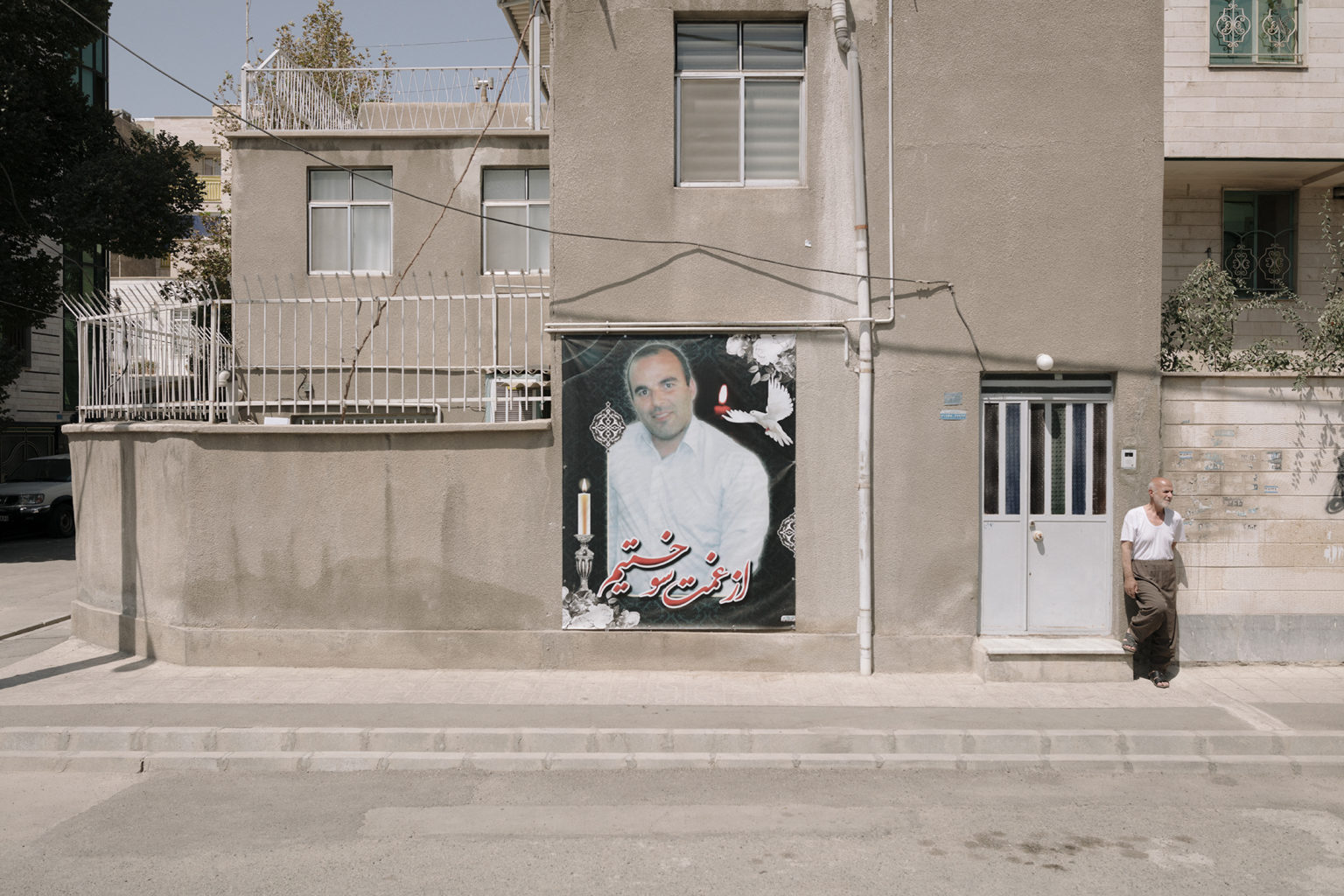 How Iran’s Images of the Dead Tell a Story of Mourning