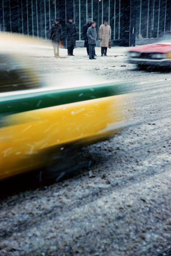 Saul Leiter's Ravishing Color Photographs of New York