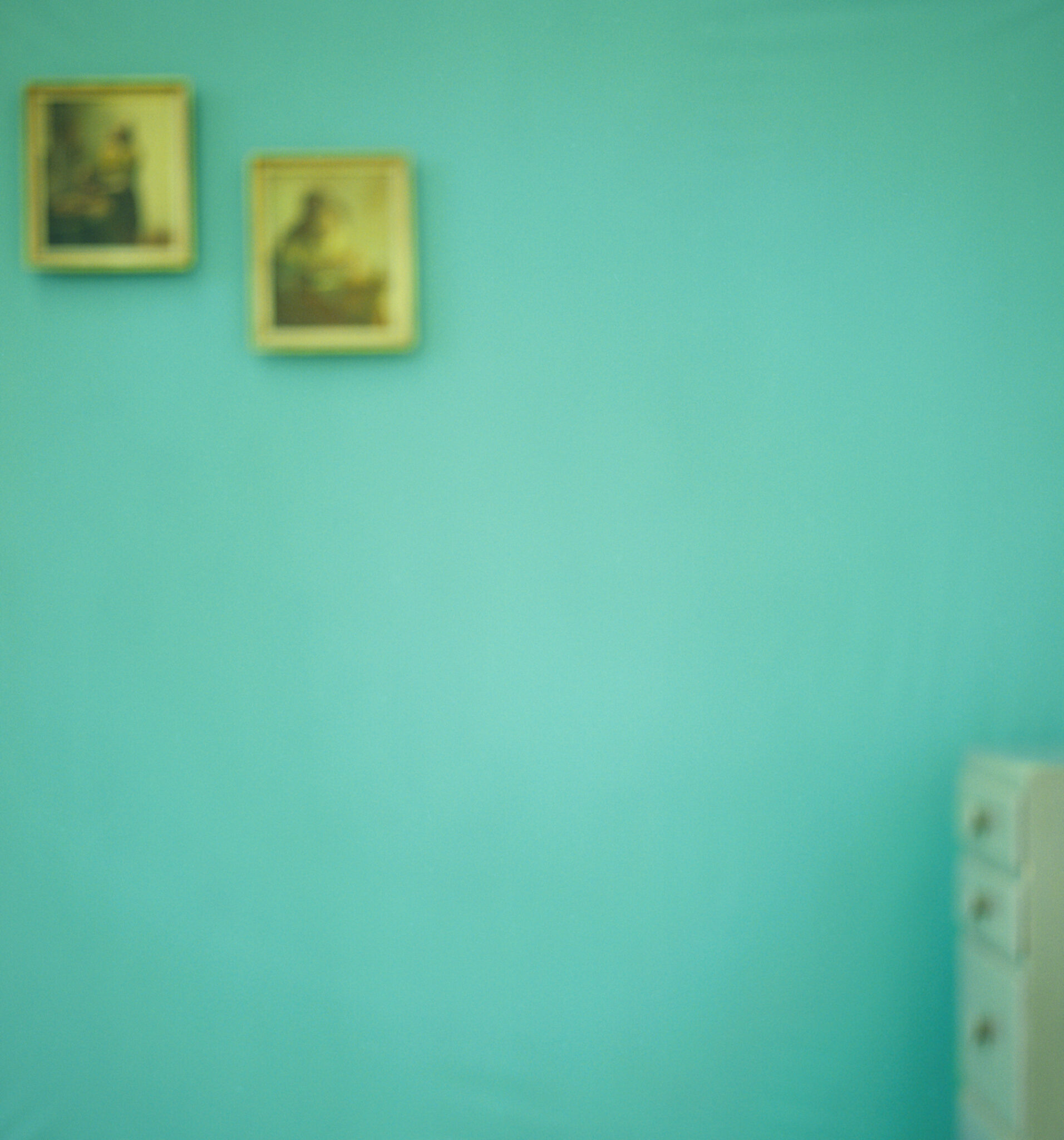 What Uta Barth’s Images Tell Us about the Limits and Possibilities of Sight