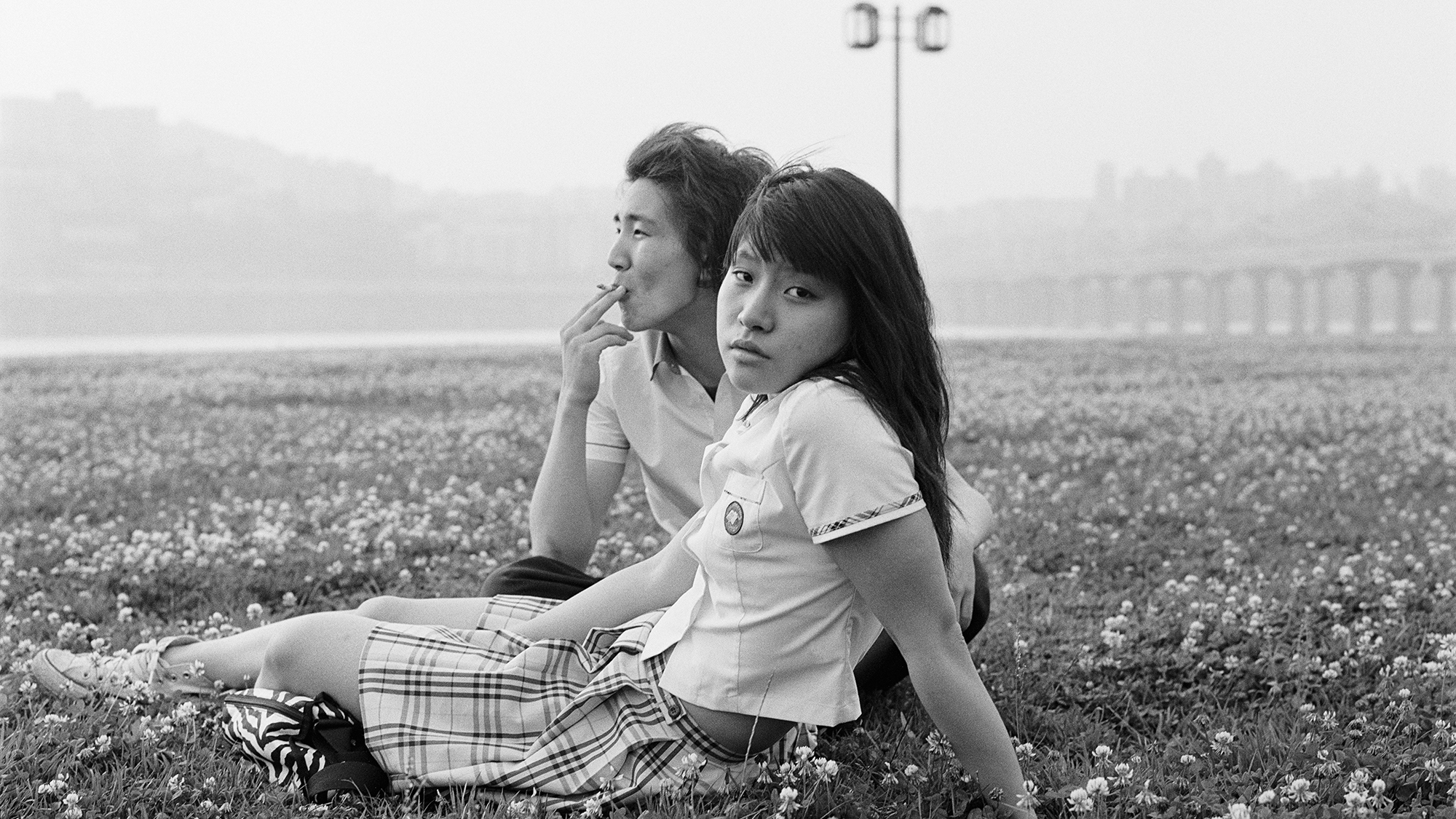 A Bittersweet Ode to the Teenagers of 2000s Seoul