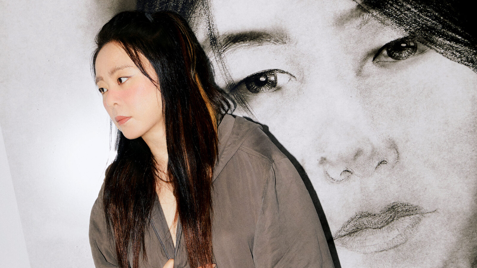 Nikki S. Lee Stays in the Picture